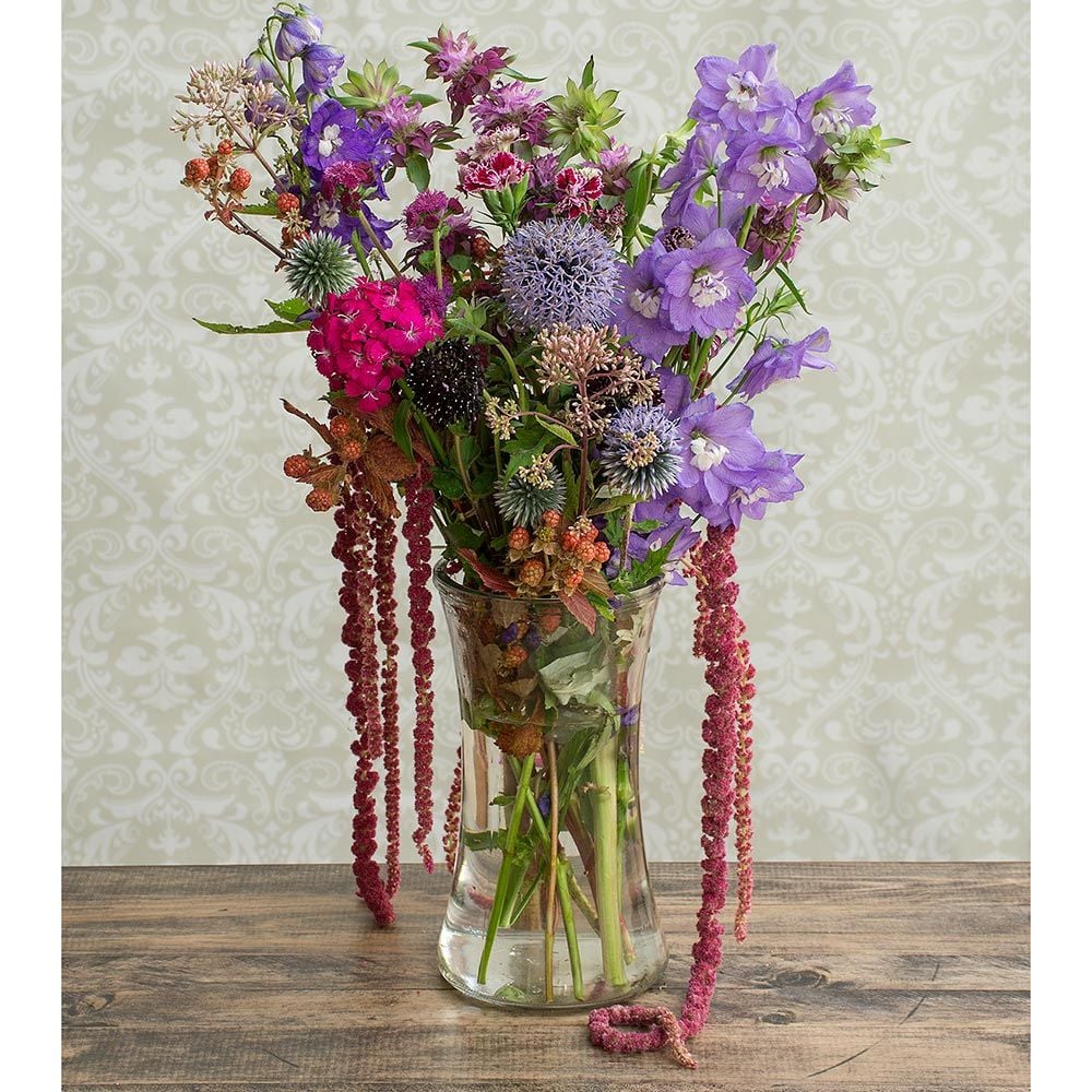 Muddy Feet Flower Farm's Seasonal, Fresh-Picked Flower Bouquet | White ...