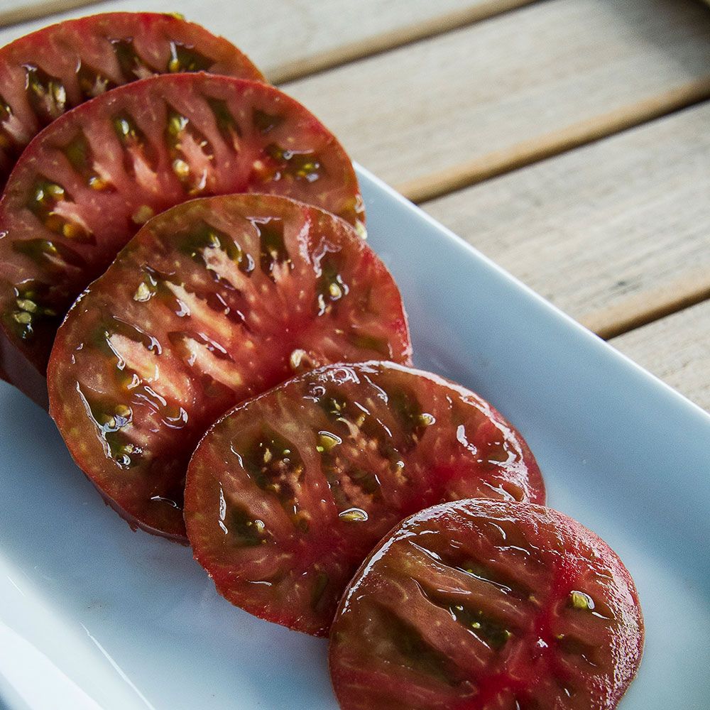 black tomatoes name