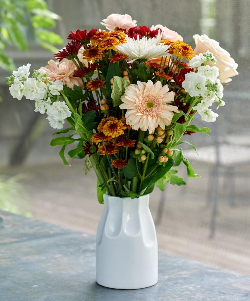 Creme Caramel Bouquet| White Flower Farm