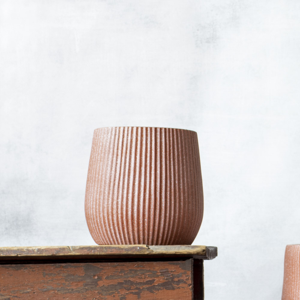 Modella Round Lightweight Container | White Flower Farm