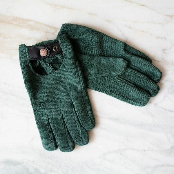Leaf-Dusting Gloves | White Flower Farm