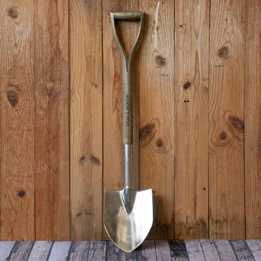 Spear & Jackson 35" Traditional Stainless Planting Spade | White Flower ...