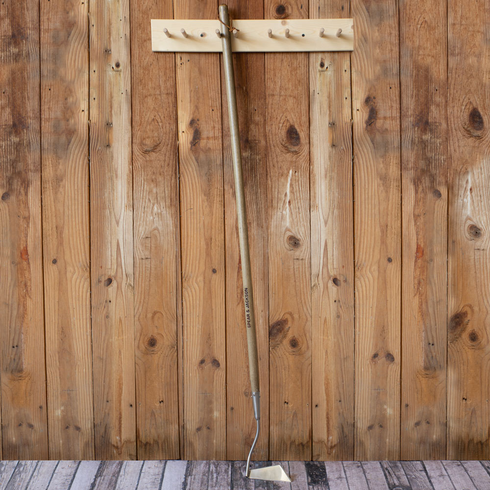 Spear & Jackson Angled Swoe | White Flower Farm