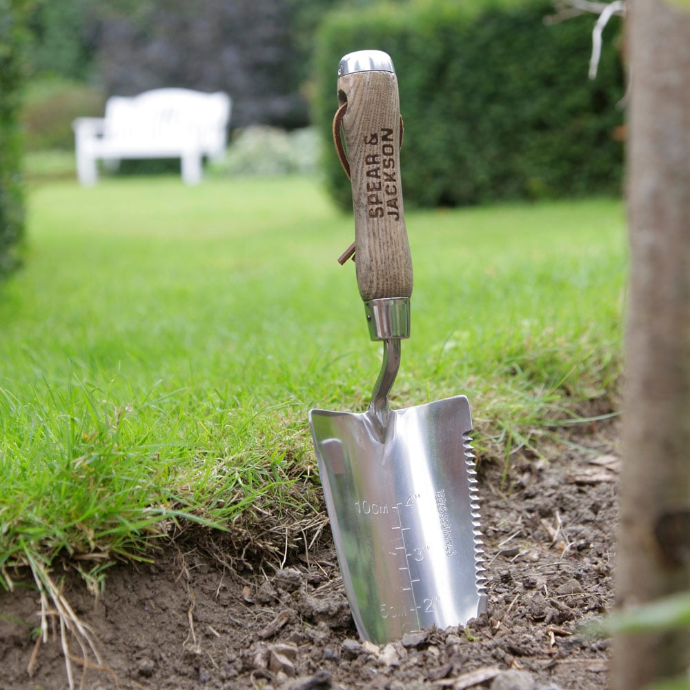 Spear & Jackson Multi-Purpose Serrated Trowel | White Flower Farm