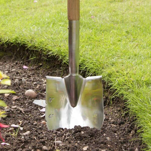 Spear & Jackson 35" Traditional Stainless Planting Spade | White Flower ...